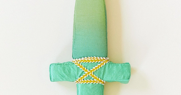 Sarah's Silks Playsilk Dagger Peter Pan - Toverboom.EU